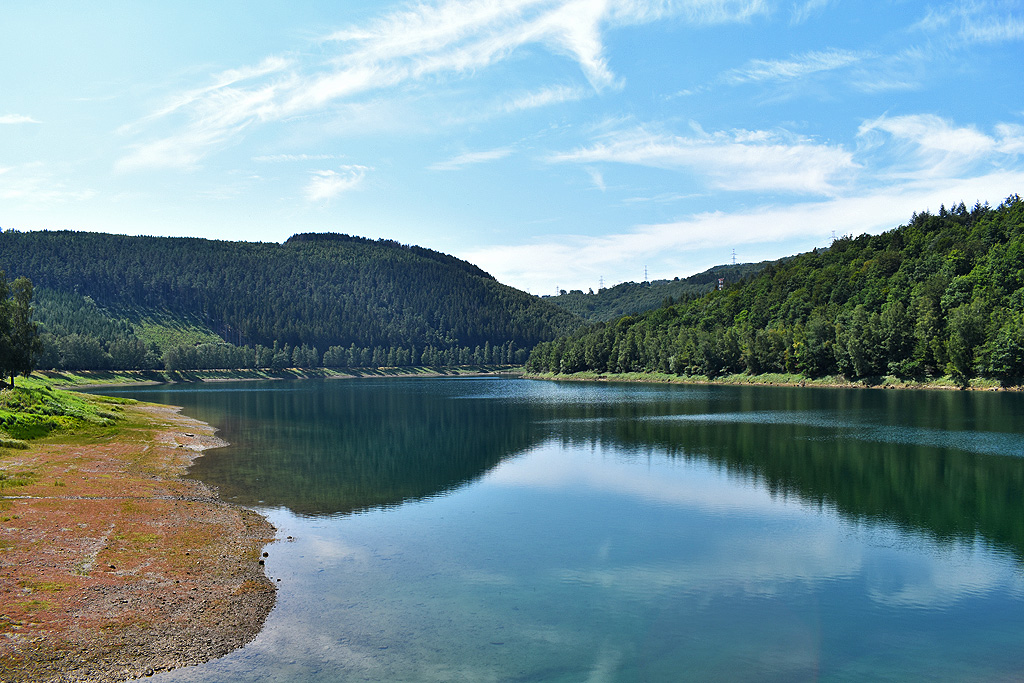 Wandelen rond het stuwmeer van Coo - Weer Op Weg