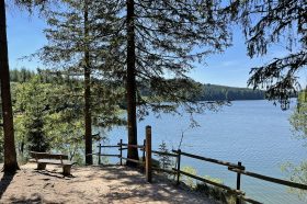 Wandelen rond het stuwmeer van Coo - Weer Op Weg